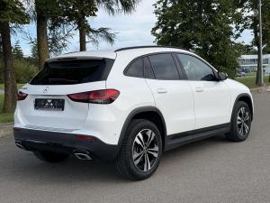 Balts Mercedes-Benz GLA 180 2020 Panevēža, ar dzinēja tilpumu 1.95 L un nobraukumu 149 tūkst. km par 18950 €, foto 14 vietnē AUTOMOTO.COM.LV