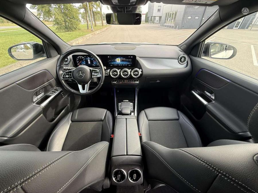 Balts Mercedes-Benz GLA 180 2020 Panevēža, ar dzinēja tilpumu 1.95 L un nobraukumu 149 tūkst. km par 18950 €, foto 23 vietnē AUTOMOTO.COM.LV
