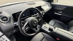 Balts Mercedes-Benz GLA 180 2020 Panevēža, ar dzinēja tilpumu 1.95 L un nobraukumu 149 tūkst. km par 18950 €, foto 24 vietnē AUTOMOTO.COM.LV