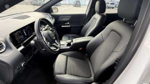 Balts Mercedes-Benz GLA 180 2020 Panevēža, ar dzinēja tilpumu 1.95 L un nobraukumu 149 tūkst. km par 18950 €, foto 26 vietnē AUTOMOTO.COM.LV