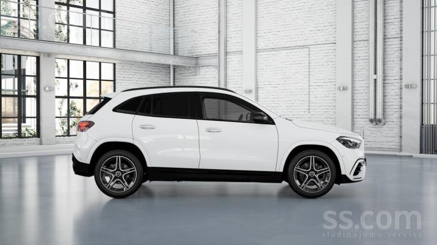 White Mercedes-Benz GLA 180 2024 in Riga, with an engine capacity of 1.40 L and mileage of 30 thousand km for 42900 €, photo 3 on AUTOMOTO.COM.LV