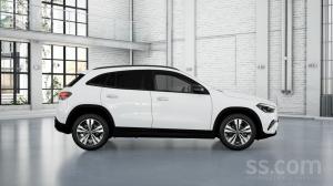 White Mercedes-Benz GLA 180 2026 in Riga, with an engine capacity of 1.40 L and mileage of 12 thousand km for 38900 €, photo 4 on AUTOMOTO.COM.LV
