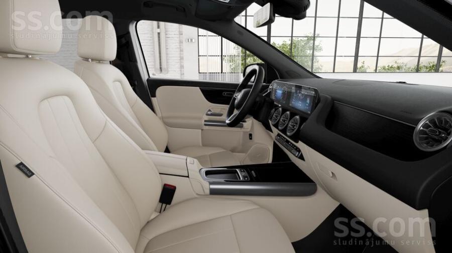 White Mercedes-Benz GLA 180 2026 in Riga, with an engine capacity of 1.40 L and mileage of 12 thousand km for 38900 €, photo 9 on AUTOMOTO.COM.LV