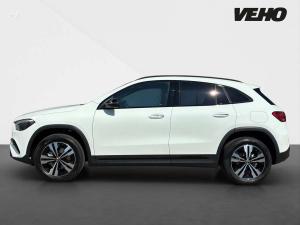 White Mercedes-Benz GLA 180 2026 in Vilnius, with an engine capacity of 1.33 L and mileage of 0 thousand km for 44201 €, photo 3 on AUTOMOTO.COM.LV