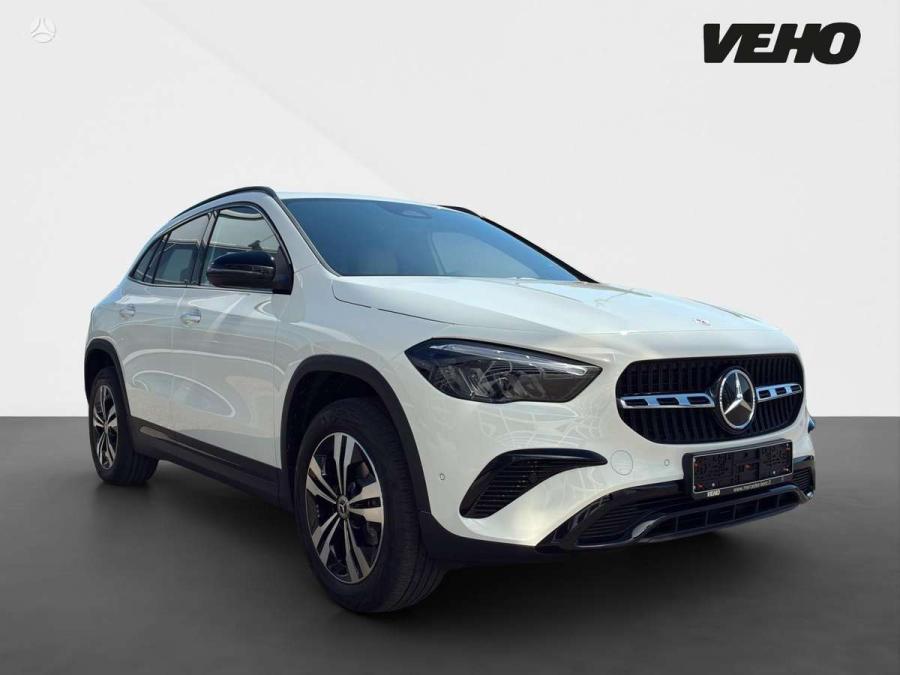 White Mercedes-Benz GLA 180 2026 in Vilnius, with an engine capacity of 1.33 L and mileage of 0 thousand km for 44201 €, photo 8 on AUTOMOTO.COM.LV