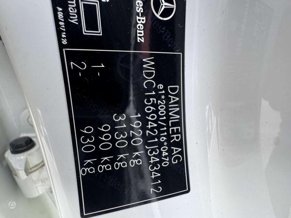White Mercedes-Benz GLA 180 2017 in Kaunas, with an engine capacity of 1.60 L and mileage of 122 thousand km for 11499 €, photo 10 on AUTOMOTO.COM.LV