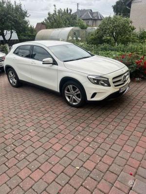 Balts Mercedes-Benz GLA 180 2017 Kauņa, ar dzinēja tilpumu 1.60 L un nobraukumu 122 tūkst. km par 10500 €, foto 3 vietnē AUTOMOTO.COM.LV