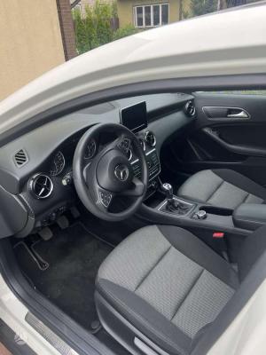 Balts Mercedes-Benz GLA 180 2017 Kauņa, ar dzinēja tilpumu 1.60 L un nobraukumu 122 tūkst. km par 10500 €, foto 10 vietnē AUTOMOTO.COM.LV