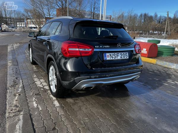 Black Mercedes-Benz GLA 200 2014 in Klaipeda, with an engine capacity of 2.10 L and mileage of 210 thousand km for 11000 €, photo 7 on AUTOMOTO.COM.LV