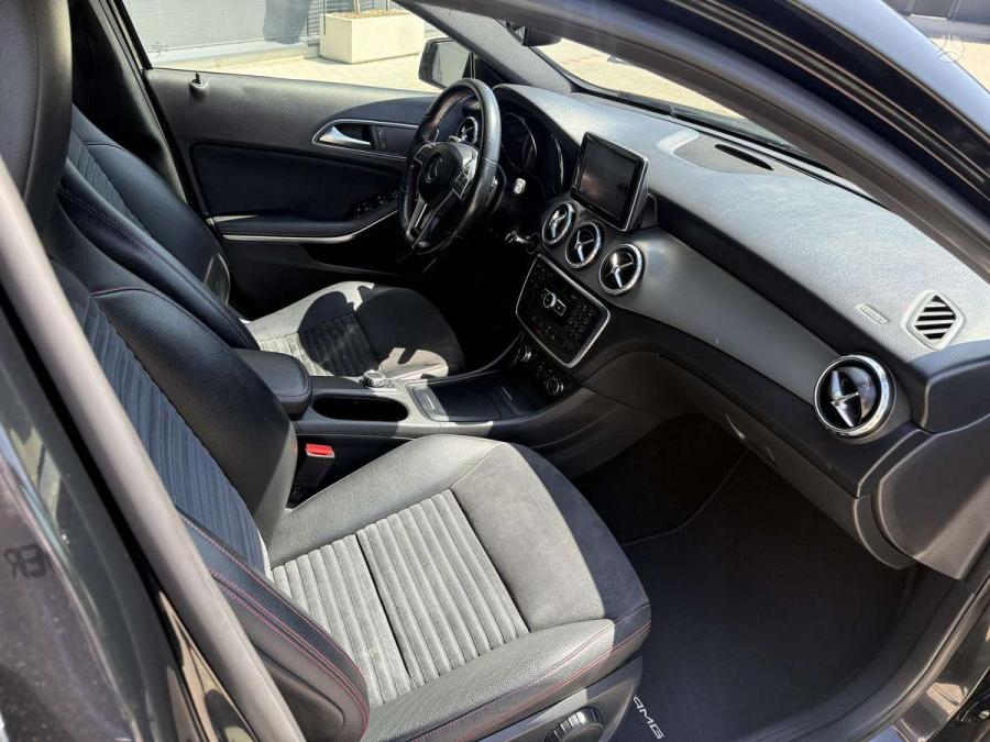 Black Mercedes-Benz GLA 200 2014 in Siauliai, with an engine capacity of 2.14 L and mileage of 234 thousand km for 9900 €, photo 10 on AUTOMOTO.COM.LV