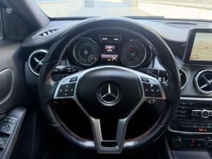 Black Mercedes-Benz GLA 200 2014 in Siauliai, with an engine capacity of 2.14 L and mileage of 234 thousand km for 9900 €, photo 15 on AUTOMOTO.COM.LV