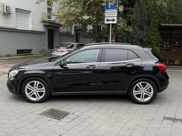 Мерседес ГЛA 200 2014 в Каунас на AUTOMOTO.COM.LV Черный Мерседес ГЛA 200 2014 в Каунас, объемом двигателя 2.14 л и пробегом 169 тыс. км за 11700 €, фото 7 на AUTOMOTO.COM.LV