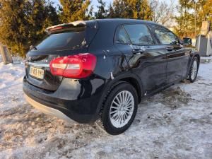 Melns Mercedes-Benz GLA 200 2015 Tauragė, ar dzinēja tilpumu 2.14 L un nobraukumu 215 tūkst. km par 9800 €, foto 10 vietnē AUTOMOTO.COM.LV