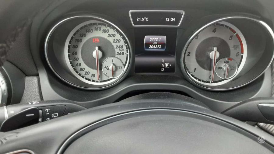 Melns Mercedes-Benz GLA 200 2016 Kauņa, ar dzinēja tilpumu 2.14 L un nobraukumu 204 tūkst. km par 12800 €, foto 19 vietnē AUTOMOTO.COM.LV