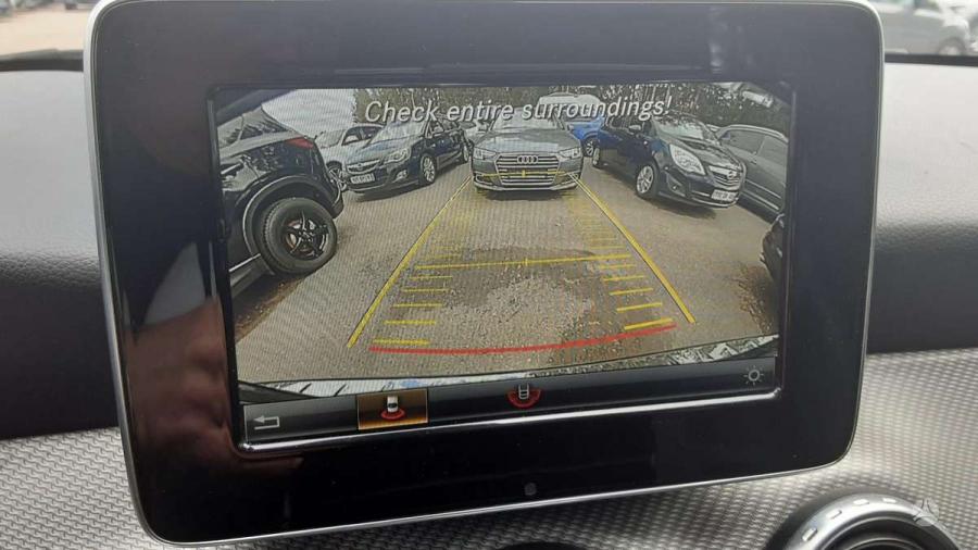 Melns Mercedes-Benz GLA 200 2016 Kauņa, ar dzinēja tilpumu 2.14 L un nobraukumu 204 tūkst. km par 12800 €, foto 25 vietnē AUTOMOTO.COM.LV