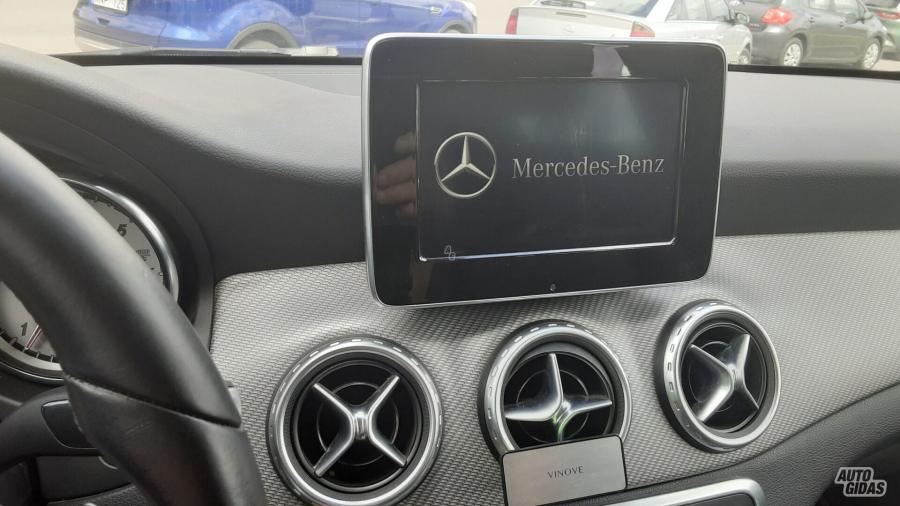 Melns Mercedes-Benz GLA 200 2016 Kauņa, ar dzinēja tilpumu 2.10 L un nobraukumu 204 tūkst. km par 12800 €, foto 21 vietnē AUTOMOTO.COM.LV