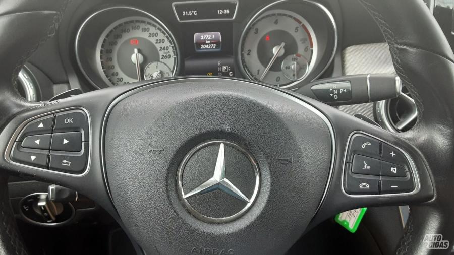 Melns Mercedes-Benz GLA 200 2016 Kauņa, ar dzinēja tilpumu 2.10 L un nobraukumu 204 tūkst. km par 12800 €, foto 25 vietnē AUTOMOTO.COM.LV