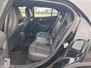 Melns Mercedes-Benz GLA 200 2017 Klaipėda, ar dzinēja tilpumu 1.50 L un nobraukumu 199 tūkst. km par 13200 €, foto 17 vietnē AUTOMOTO.COM.LV