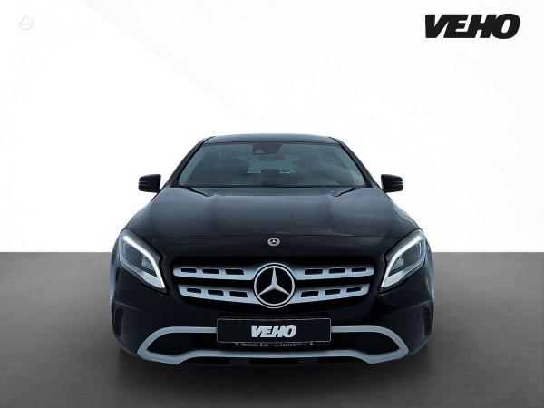 Melns Mercedes-Benz GLA 200 2017 Klaipėda, ar dzinēja tilpumu 1.60 L un nobraukumu 111 tūkst. km par 13900 €, foto 8 vietnē AUTOMOTO.COM.LV
