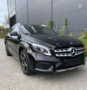 Black Mercedes-Benz GLA 200 2017 in Vilnius, with an engine capacity of 2.14 L and mileage of 219 thousand km for 16450 €, photo  on AUTOMOTO.COM.LV