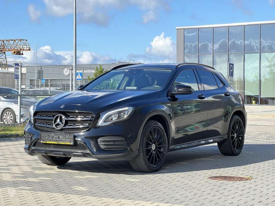 Melns Mercedes-Benz GLA 200 2019 Šauļi, ar dzinēja tilpumu 2.14 L un nobraukumu 132 tūkst. km par 18900 €, foto 3 vietnē AUTOMOTO.COM.LV