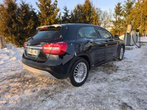 Black Mercedes-Benz GLA 200 2015 in Taurage, with an engine capacity of 2.10 L and mileage of 216 thousand km for 10200 €, photo 19 on AUTOMOTO.COM.LV