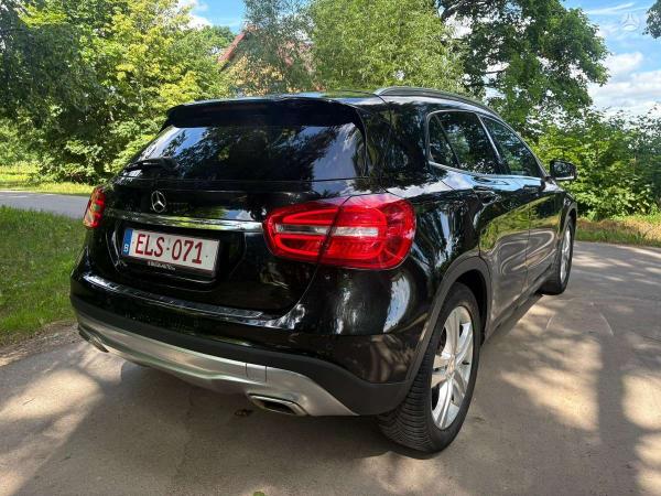 Black Mercedes-Benz GLA 200 2015 in Taurage, with an engine capacity of 2.14 L and mileage of 200 thousand km for 10500 €, photo 8 on AUTOMOTO.COM.LV