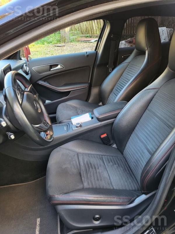 Black Mercedes-Benz GLA 200 2015 in Riga, with an engine capacity of 2.00 L and mileage of 116 thousand km for 16000 €, photo 8 on AUTOMOTO.COM.LV