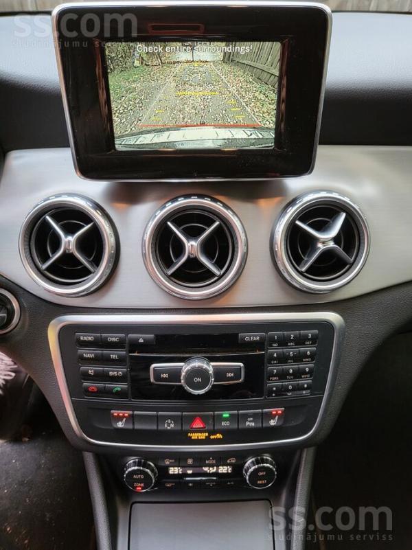 Black Mercedes-Benz GLA 200 2015 in Riga, with an engine capacity of 2.00 L and mileage of 116 thousand km for 16000 €, photo 10 on AUTOMOTO.COM.LV