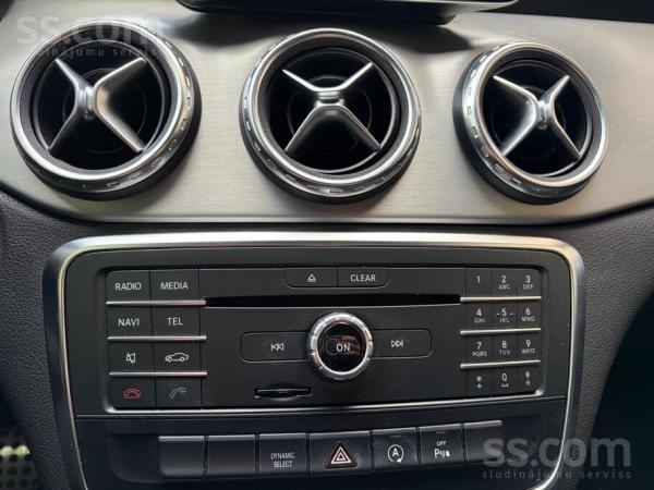 Mercedes-Benz GLA 200 2017 in Riga on AUTOMOTO.COM.LV Black Mercedes-Benz GLA 200 2017 in Riga, with an engine capacity of 2.10 L and mileage of 245 thousand km for 10000 €, photo 7 on AUTOMOTO.COM.LV