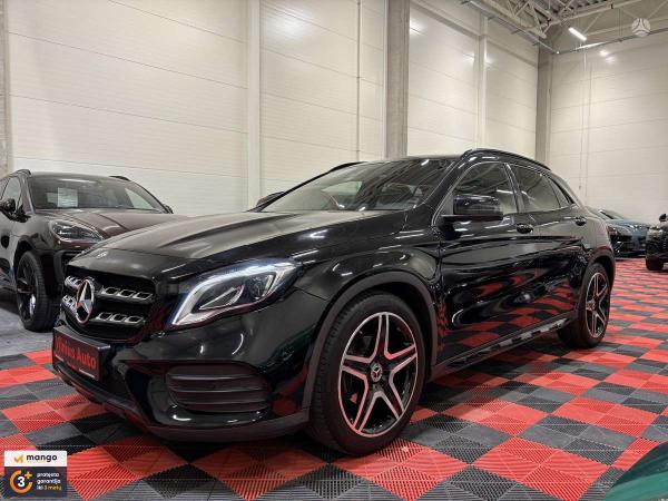 Black Mercedes-Benz GLA 200 2019 in Vilnius, with an engine capacity of 1.60 L and mileage of 54 thousand km for 16999 €, photo 1 on AUTOMOTO.COM.LV