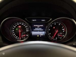 Black Mercedes-Benz GLA 200 2019 in Vilnius, with an engine capacity of 1.60 L and mileage of 54 thousand km for 16999 €, photo 21 on AUTOMOTO.COM.LV