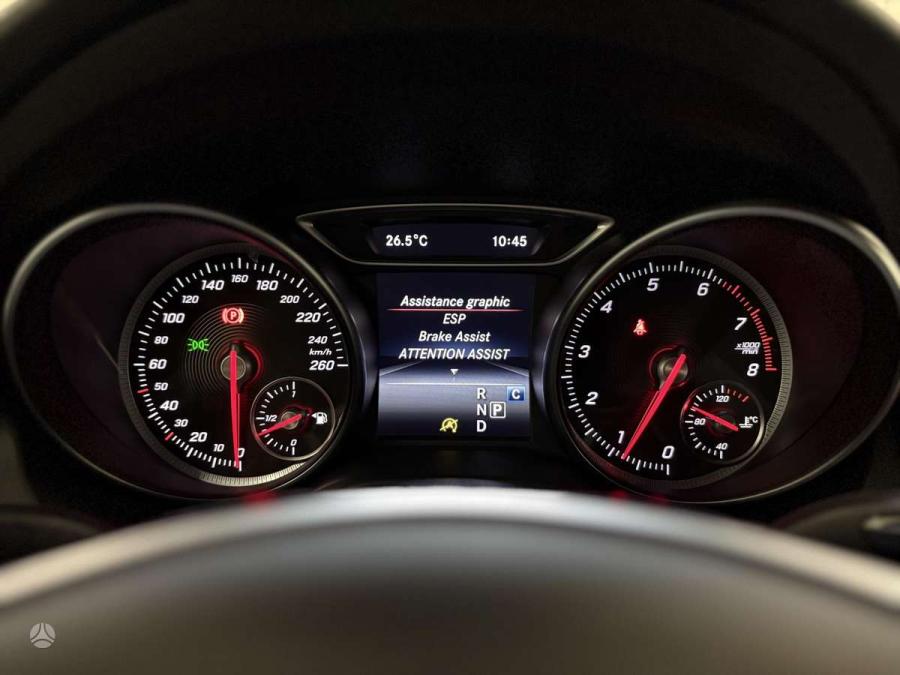 Black Mercedes-Benz GLA 200 2019 in Vilnius, with an engine capacity of 1.60 L and mileage of 54 thousand km for 16999 €, photo 21 on AUTOMOTO.COM.LV