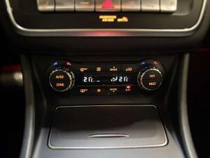 Black Mercedes-Benz GLA 200 2019 in Vilnius, with an engine capacity of 1.60 L and mileage of 54 thousand km for 16999 €, photo 24 on AUTOMOTO.COM.LV
