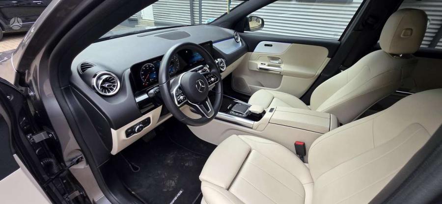 Brūns Mercedes-Benz GLA 200 2020 Telšiai, ar dzinēja tilpumu 1.33 L un nobraukumu 24 tūkst. km par 25550 €, foto 8 vietnē AUTOMOTO.COM.LV