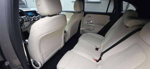Brūns Mercedes-Benz GLA 200 2020 Telšiai, ar dzinēja tilpumu 1.33 L un nobraukumu 24 tūkst. km par 25550 €, foto 8 vietnē AUTOMOTO.COM.LV