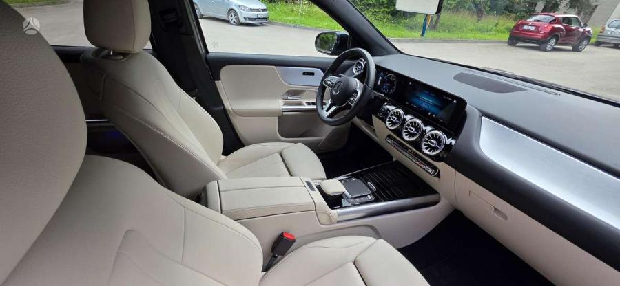 Brūns Mercedes-Benz GLA 200 2020 Telšiai, ar dzinēja tilpumu 1.33 L un nobraukumu 24 tūkst. km par 25550 €, foto 10 vietnē AUTOMOTO.COM.LV