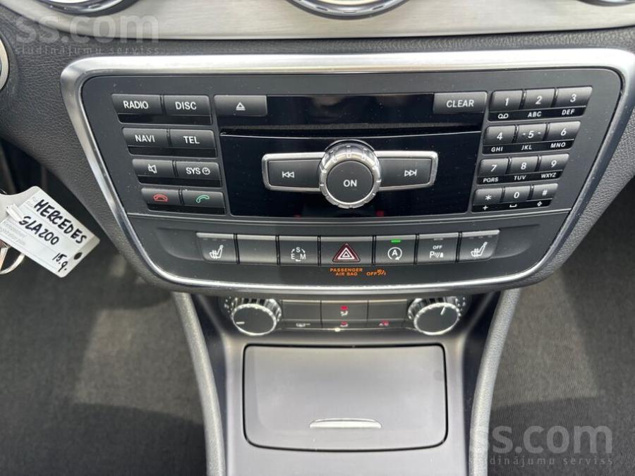 Mercedes-Benz GLA 200 2015 Rīga, ar dzinēja tilpumu 1.60 L un nobraukumu 141 tūkst. km par 15520 €, foto 17 vietnē AUTOMOTO.COM.LV
