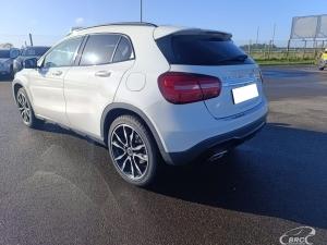 Mercedes-Benz GLA 200 2017 in Vilnius, with an engine capacity of 2.14 L and mileage of 224 thousand km for 10900 €, photo 4 on AUTOMOTO.COM.LV
