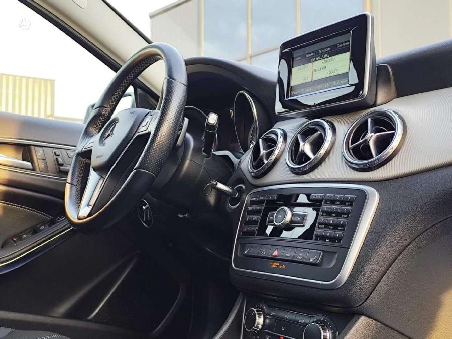 Pelēks Mercedes-Benz GLA 200 2014 Šauļi, ar dzinēja tilpumu 2.10 L un nobraukumu 158 tūkst. km par 11900 €, foto 16 vietnē AUTOMOTO.COM.LV