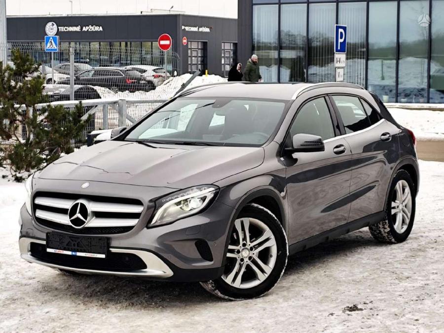 Pelēks Mercedes-Benz GLA 200 2014 Šauļi, ar dzinēja tilpumu 2.10 L un nobraukumu 158 tūkst. km par 11900 €, foto 4 vietnē AUTOMOTO.COM.LV