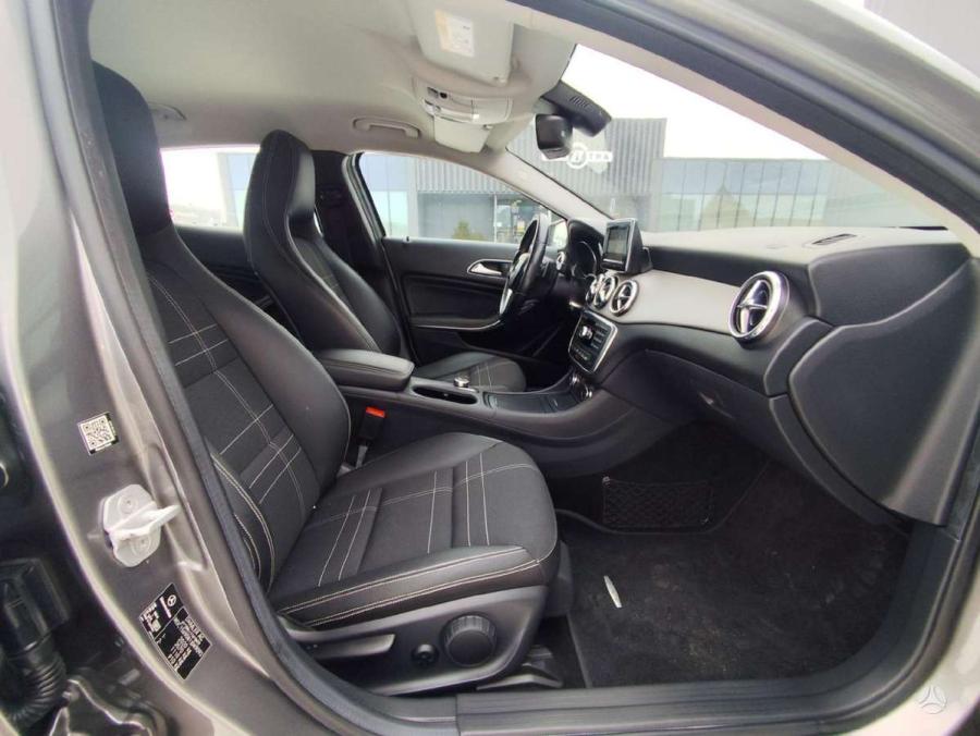 Pelēks Mercedes-Benz GLA 200 2014 Šauļi, ar dzinēja tilpumu 2.10 L un nobraukumu 158 tūkst. km par 11900 €, foto 16 vietnē AUTOMOTO.COM.LV