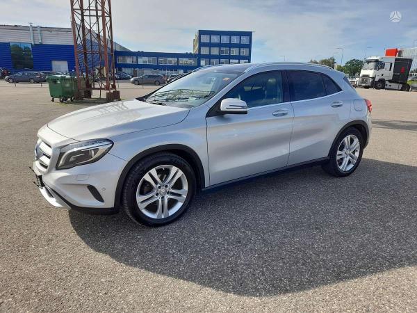 Мерседес ГЛA 200 2015 в Каунас на AUTOMOTO.COM.LV Серый Мерседес ГЛA 200 2015 в Каунас, объемом двигателя 2.14 л и пробегом 250 тыс. км за 10700 €, фото 3 на AUTOMOTO.COM.LV