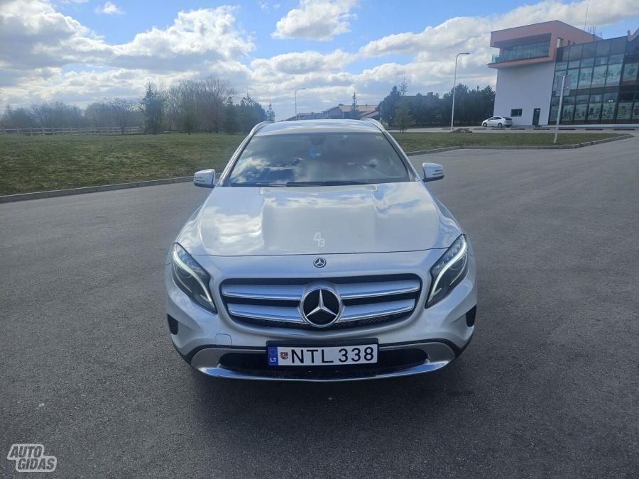 Pelēks Mercedes-Benz GLA 200 2016 Panevēža, ar dzinēja tilpumu 2.10 L un nobraukumu 301 tūkst. km par 8500 €, foto 6 vietnē AUTOMOTO.COM.LV