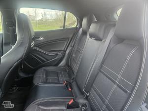 Pelēks Mercedes-Benz GLA 200 2016 Panevēža, ar dzinēja tilpumu 2.10 L un nobraukumu 301 tūkst. km par 8500 €, foto 10 vietnē AUTOMOTO.COM.LV