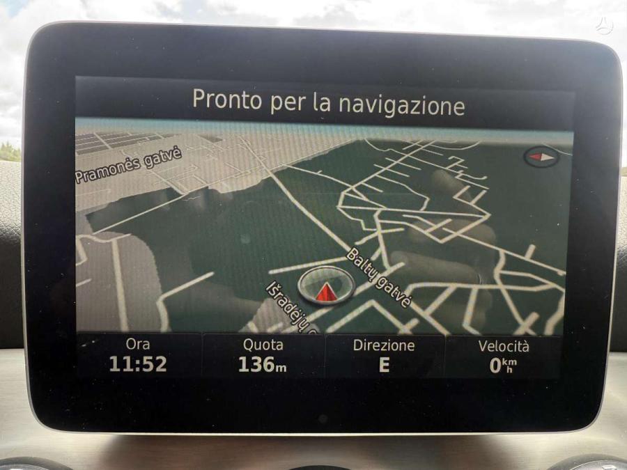 Grey Mercedes-Benz GLA 200 2016 in Siauliai, with an engine capacity of 2.14 L and mileage of 270 thousand km for 9900 €, photo 23 on AUTOMOTO.COM.LV