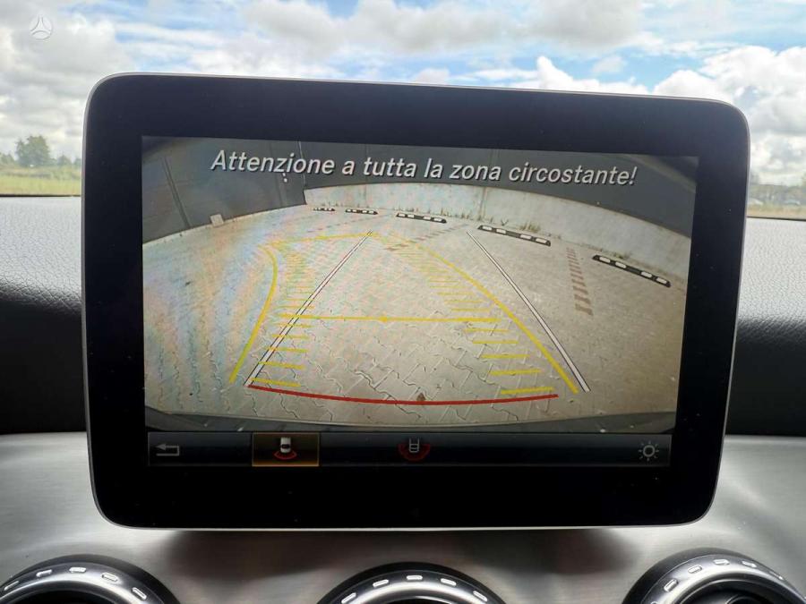 Grey Mercedes-Benz GLA 200 2016 in Siauliai, with an engine capacity of 2.14 L and mileage of 270 thousand km for 9900 €, photo 24 on AUTOMOTO.COM.LV