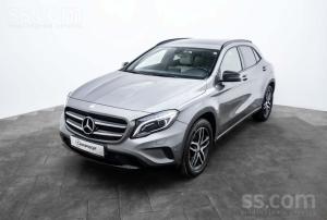 Grey Mercedes-Benz GLA 200 2016 in Tallinn, with an engine capacity of 2.10 L and mileage of 122 thousand km for 14899 €, photo  on AUTOMOTO.COM.LV