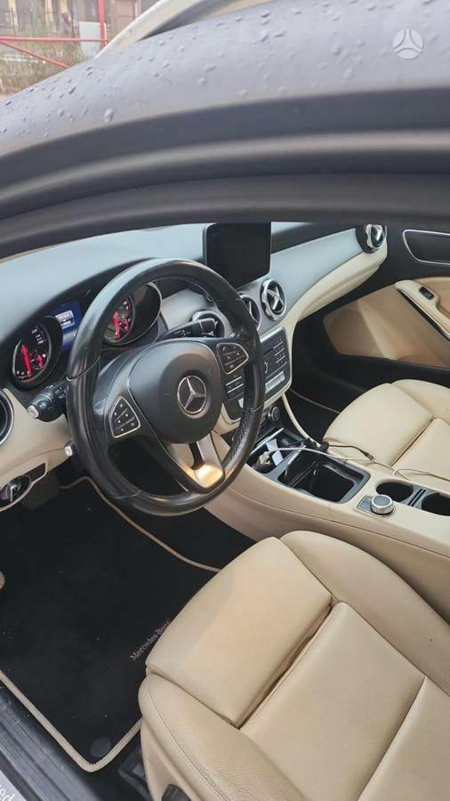 Pelēks Mercedes-Benz GLA 200 2017 Viļņa, ar dzinēja tilpumu 2.14 L un nobraukumu 120 tūkst. km par 13900 €, foto 5 vietnē AUTOMOTO.COM.LV