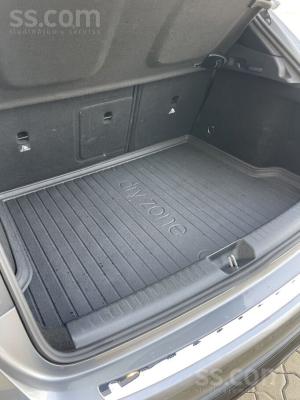 Pelēks Mercedes-Benz GLA 200 2017 Rīga, ar dzinēja tilpumu 2.00 L un nobraukumu 266 tūkst. km par 11400 €, foto 18 vietnē AUTOMOTO.COM.LV
